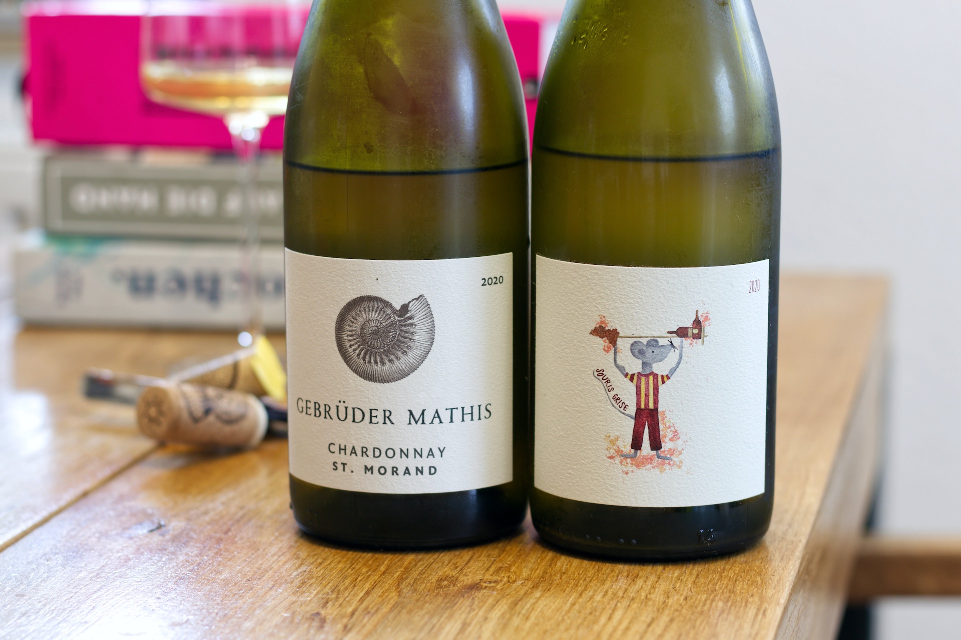 Zwei Flaschen Gebrüder Mathis · saufwein